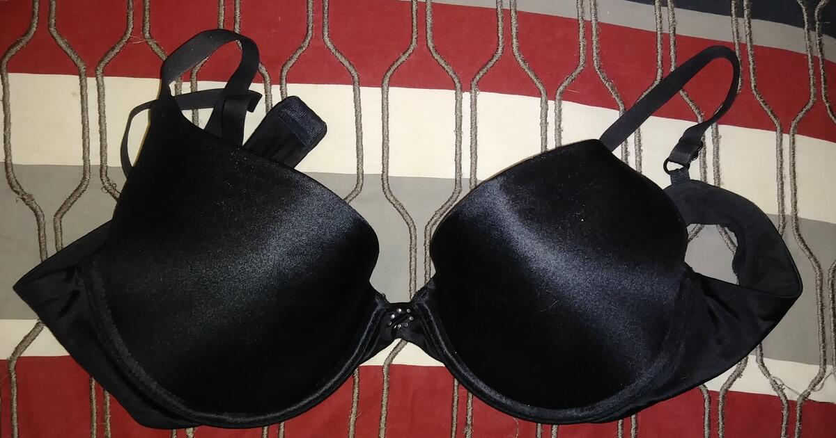 6 Like New Bras = 4 - Sizes 36B, 1 - Size 38B, 1 - Size Medium $5 ea or ...