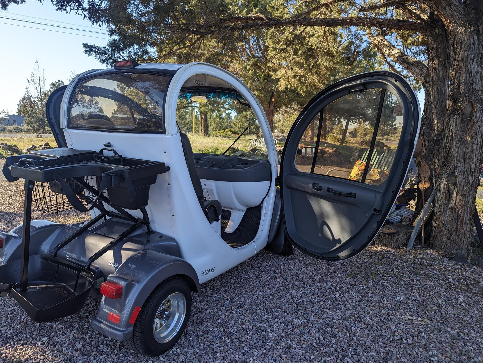 Gem E2 Electric Golf Cart 2009 for $5800 in Terrebonne, OR | For Sale ...