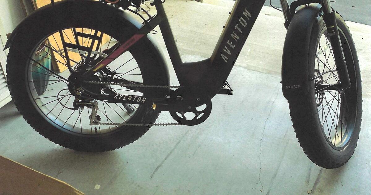 Aventon Aventure E-Bike and Thule T2 Classic Bike Rack for $1500 in ...