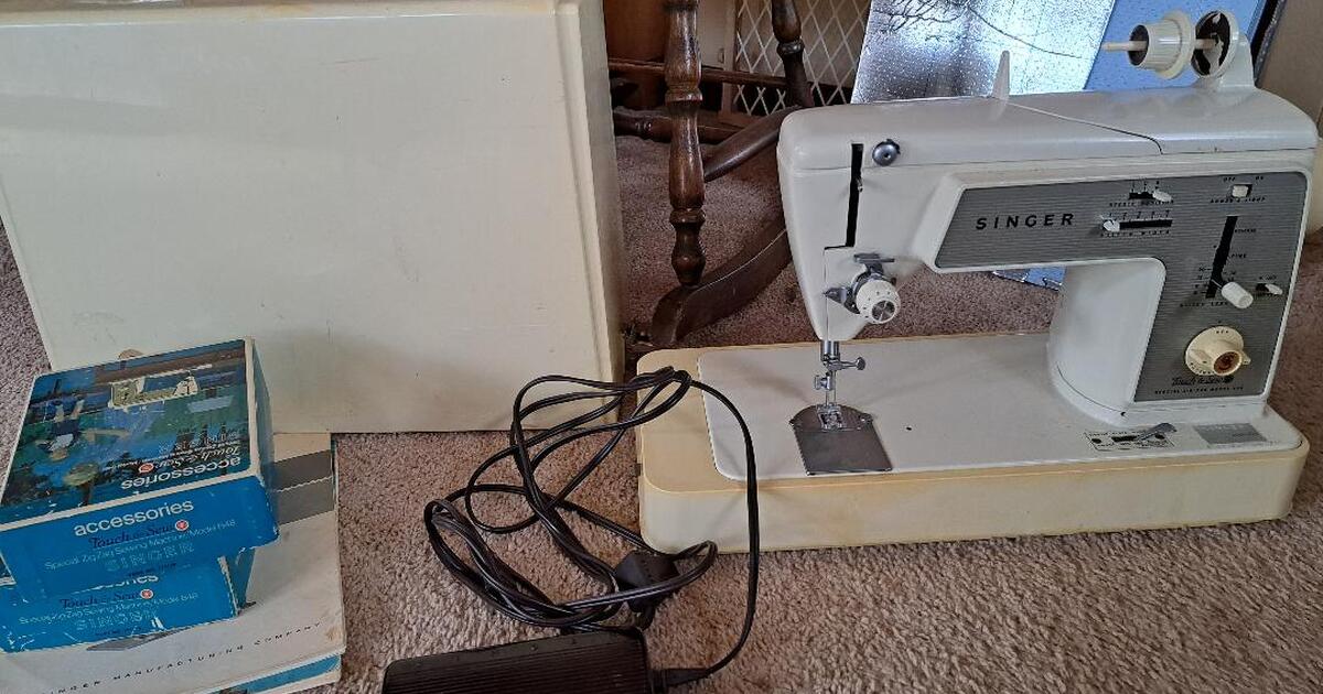 PICK UP PENDING AT THIS TIME - Singer Touch and Sew Machine - Model 648 ...