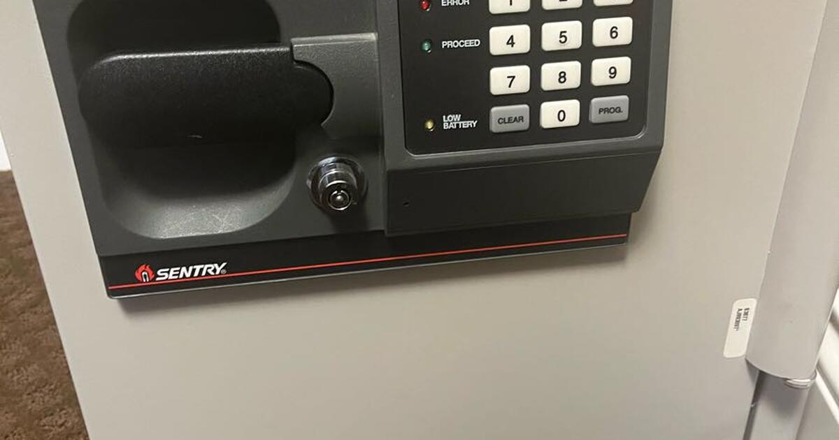 FREE- Sentry Safe with Keypad for Free in Prior Lake, MN | For Sale ...