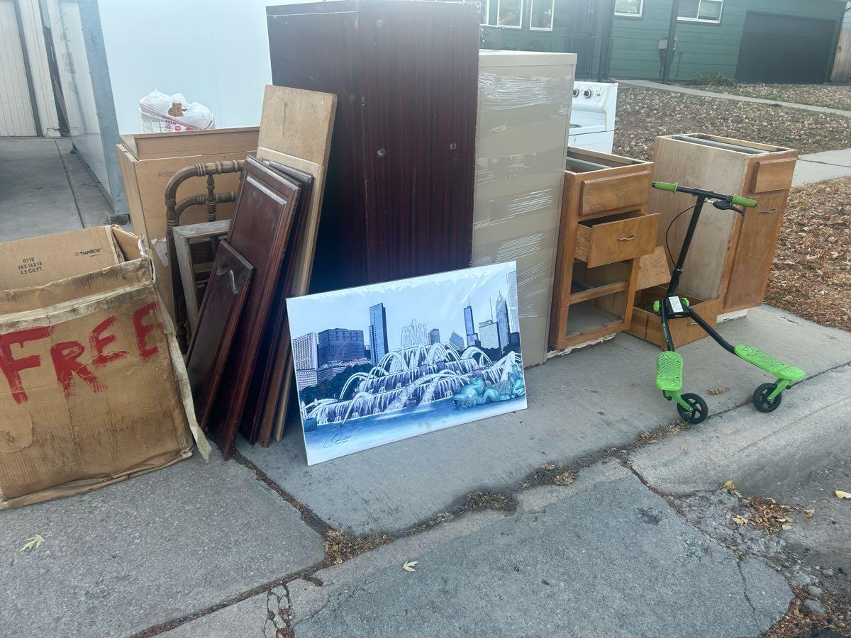 Free Furniture, Scooter, filing cab, stove, cat post for Free in ...