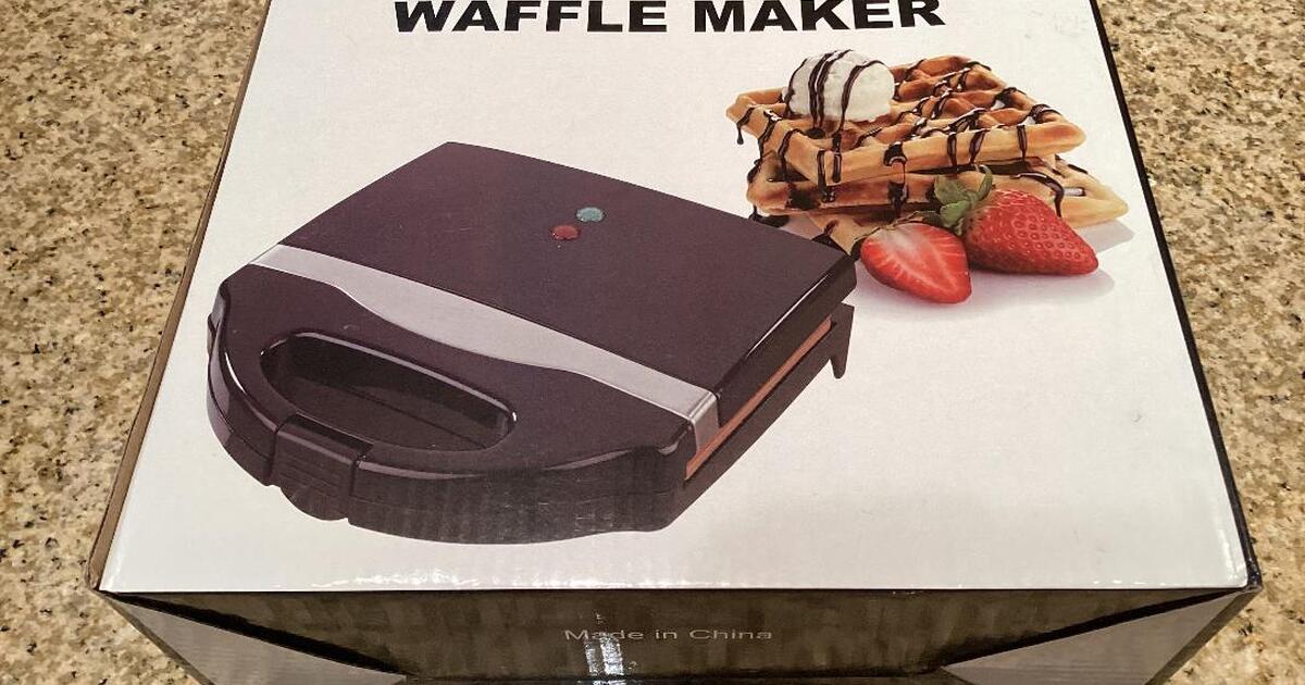 Servappetit Non Stick Waffle Maker w/Belgian Waffle Grids-New In Box ...