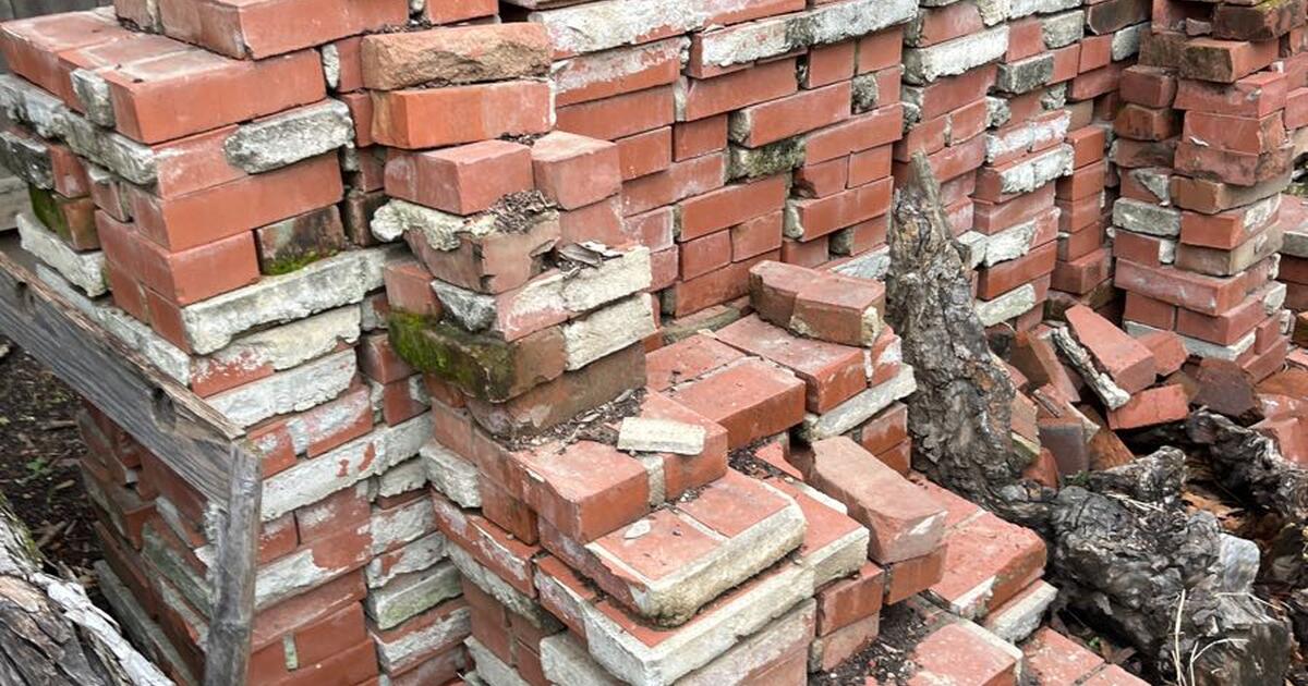 Used Red Bricks for Free in Memphis, TN | For Sale & Free — Nextdoor