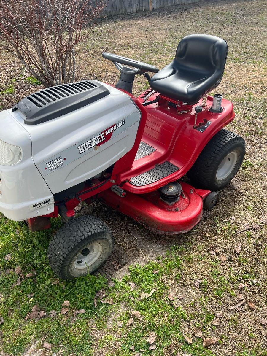 Huskee Supreme Riding Mower for $400 in Holly Ridge, NC | For Sale ...