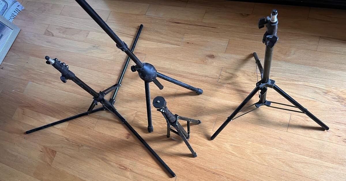 Stands for Free in New York, NY | For Sale & Free — Nextdoor