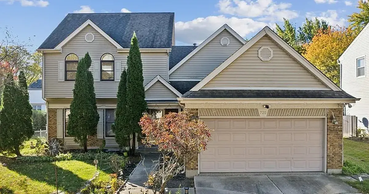 Beautiful Split level single family home for $3500 in Buffalo Grove, IL ...