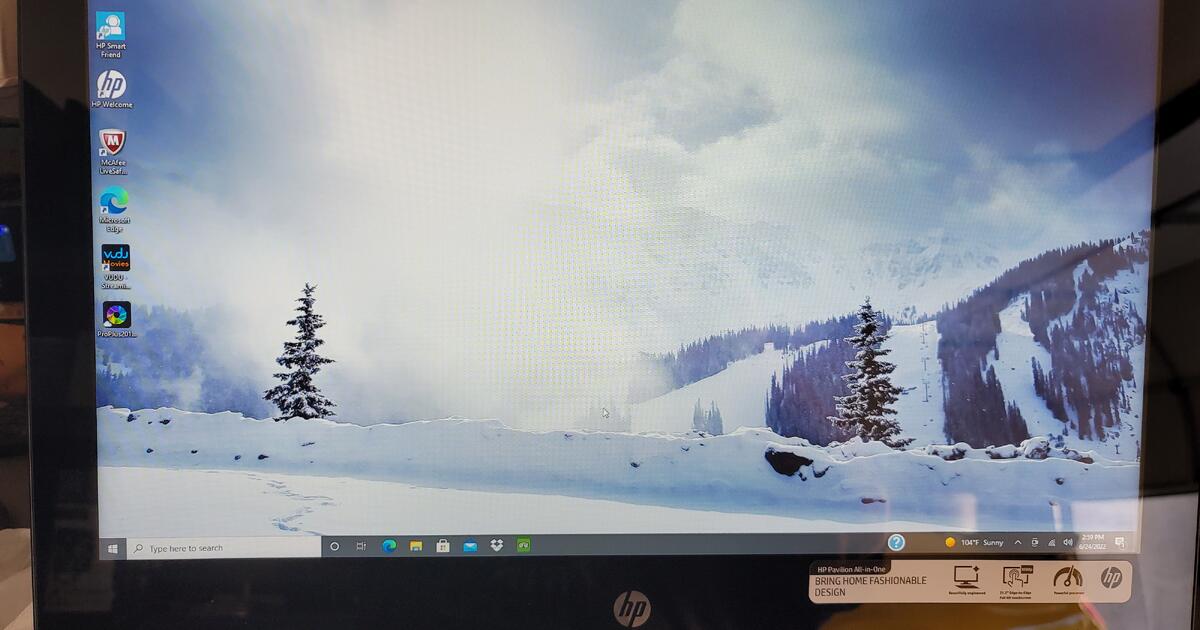 HP Pavilion 22-a113w TouchSmart All-in-One Desktop PC for $150 in Queen ...