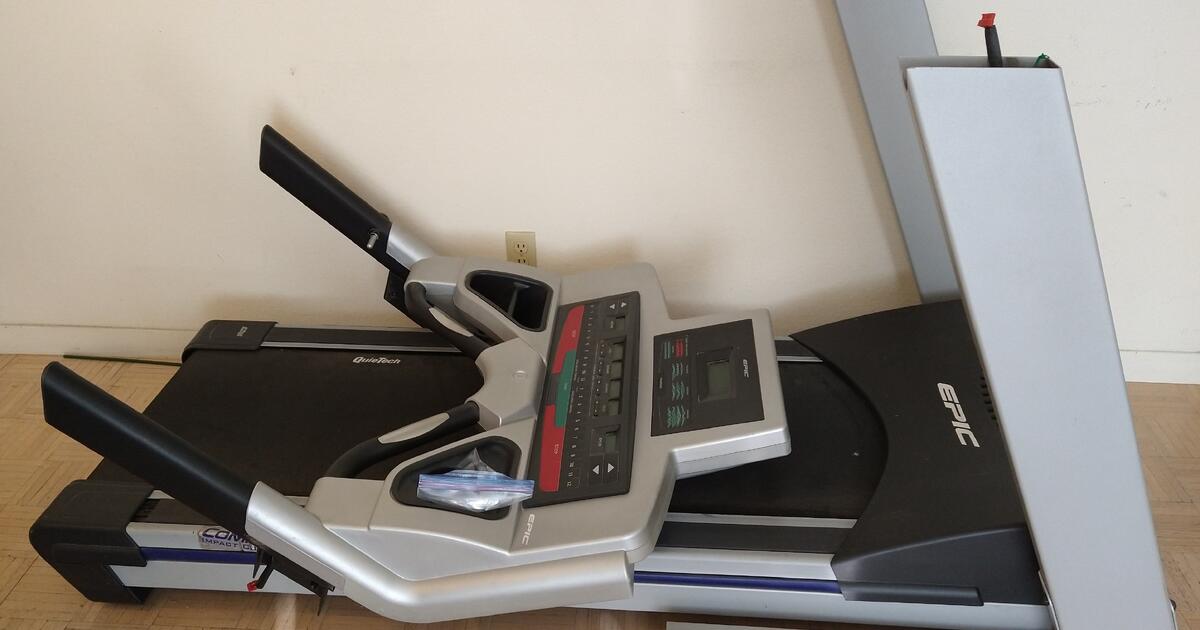 Treadmill Epic 425 MX Comfort Step Incline for Free in San Jose, CA ...