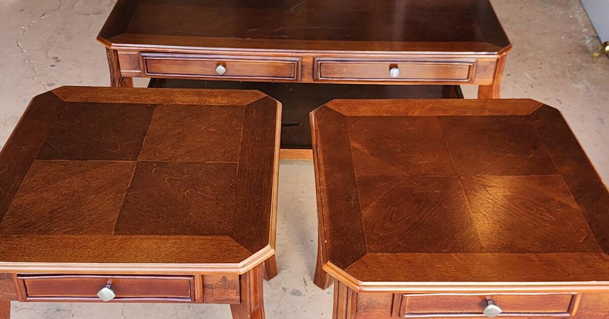 Coffee Table And 2 End Tables for $20 in Naples, FL | For Sale & Free ...