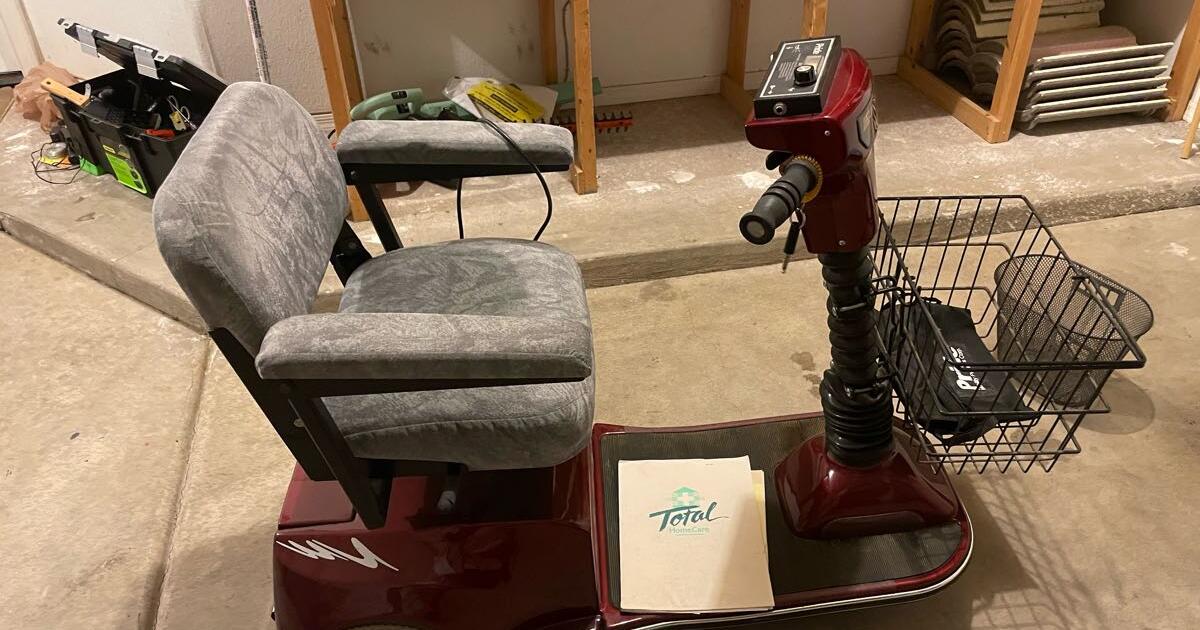 Sundancer Pride Scooter for $10 in Phoenix, AZ | For Sale & Free — Nextdoor