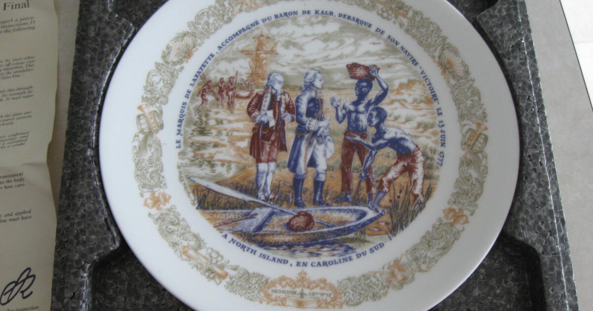 VINTAGE 1974 PORCELAIN FRENCH COLLECTOR'S PLATE for $5 in Spring Hill ...