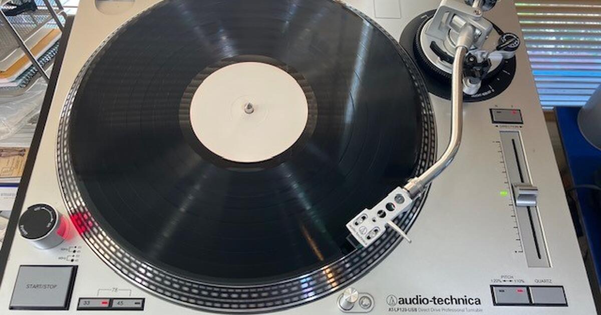 audio-technica AT-LP120-USB Direct Drive Professional Turntable - GOOD ...