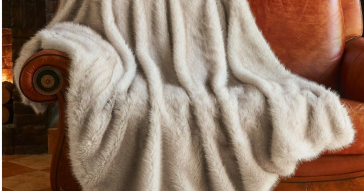 brand new in box Luxury Faux Fur White Blanket for $40 in Salt Lake ...