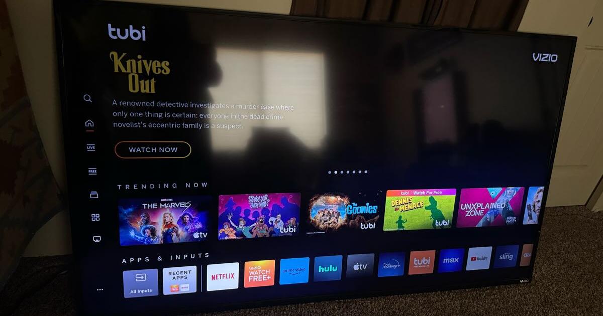 Vizio 65 inch smart TV (Pending) for Free in Phoenix, AZ | For Sale ...