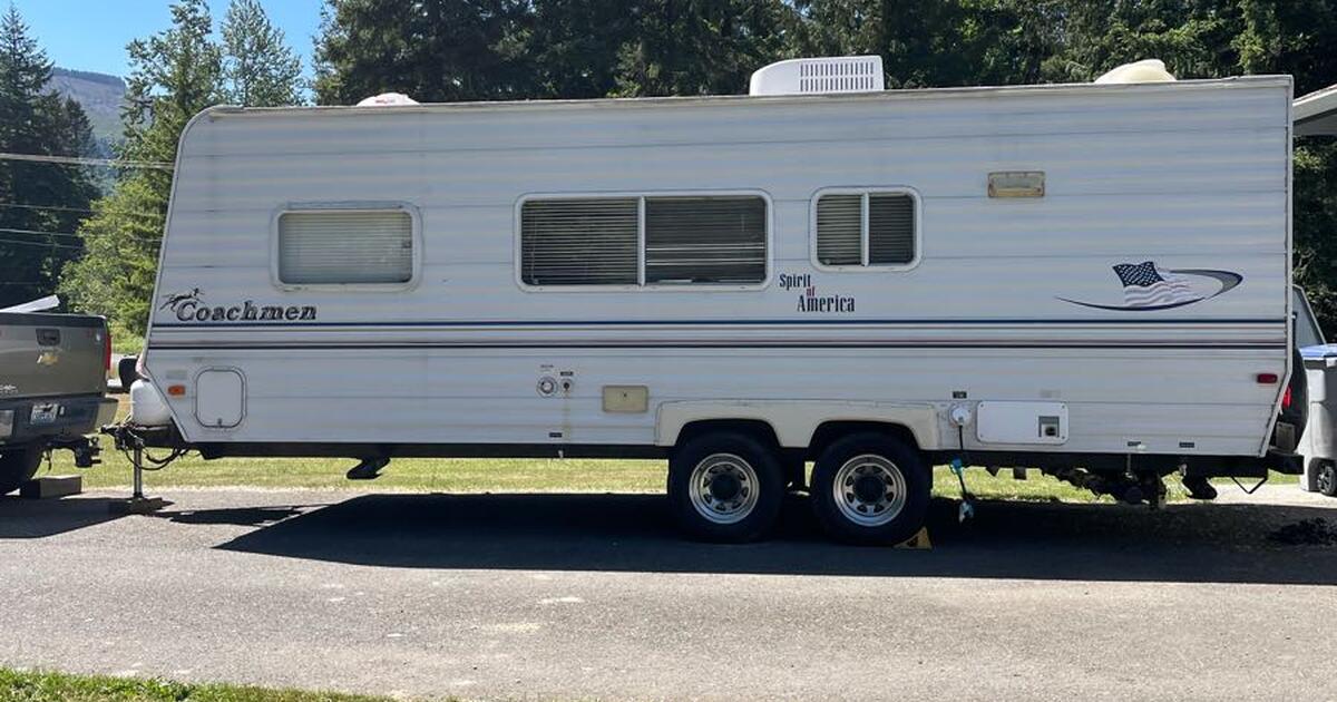 2004 Coachman Spirit of America Travel Trailer for $11000 in Port ...