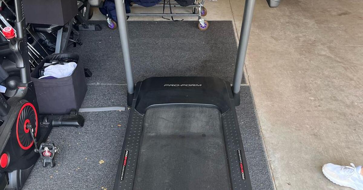 PRO-FORM Treadmill - PROSHOX Cushioned Trainer 6.0 for $300 in Rancho ...