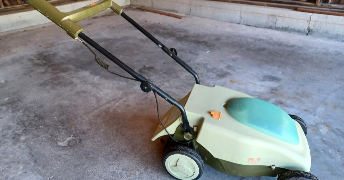 Neuton Electric Lawnmower, CE5, 2 batteries, key and charger for $20 in ...