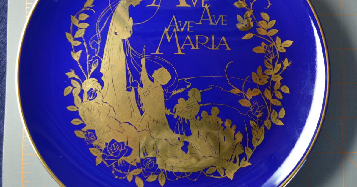 8 1/4" Ave Maria Plate for $11 in Georgetown, TX | Finds — Nextdoor