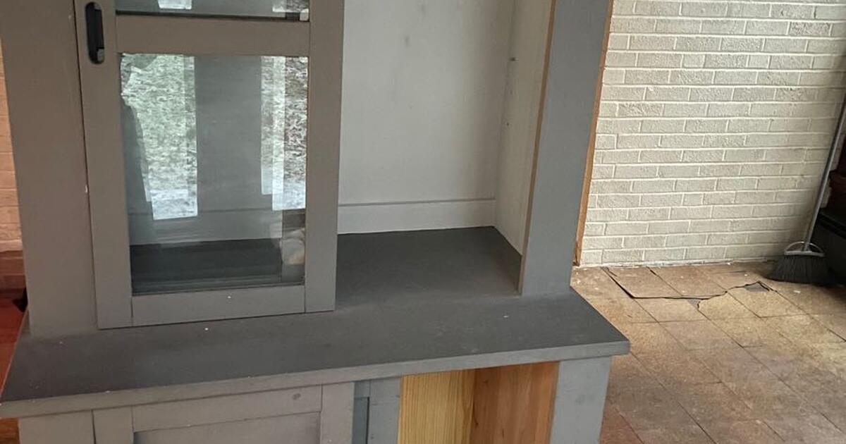 Cabinet PENDING for Free in Pittsburgh, PA | For Sale & Free — Nextdoor