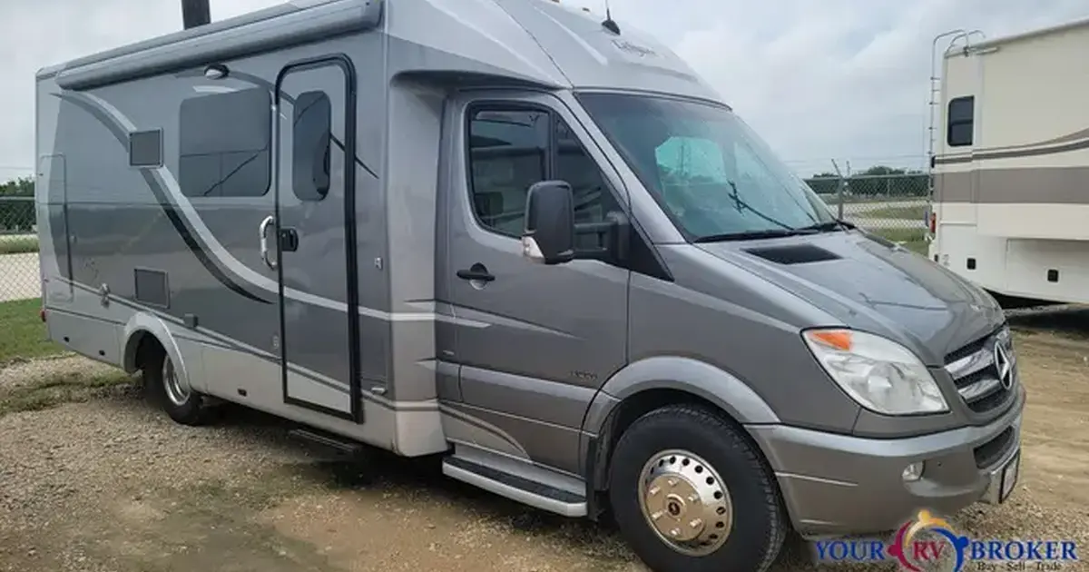 2013 Leisure Travel Unity Mercedes-Benz Sprinter 3500 24MB for $79900 ...