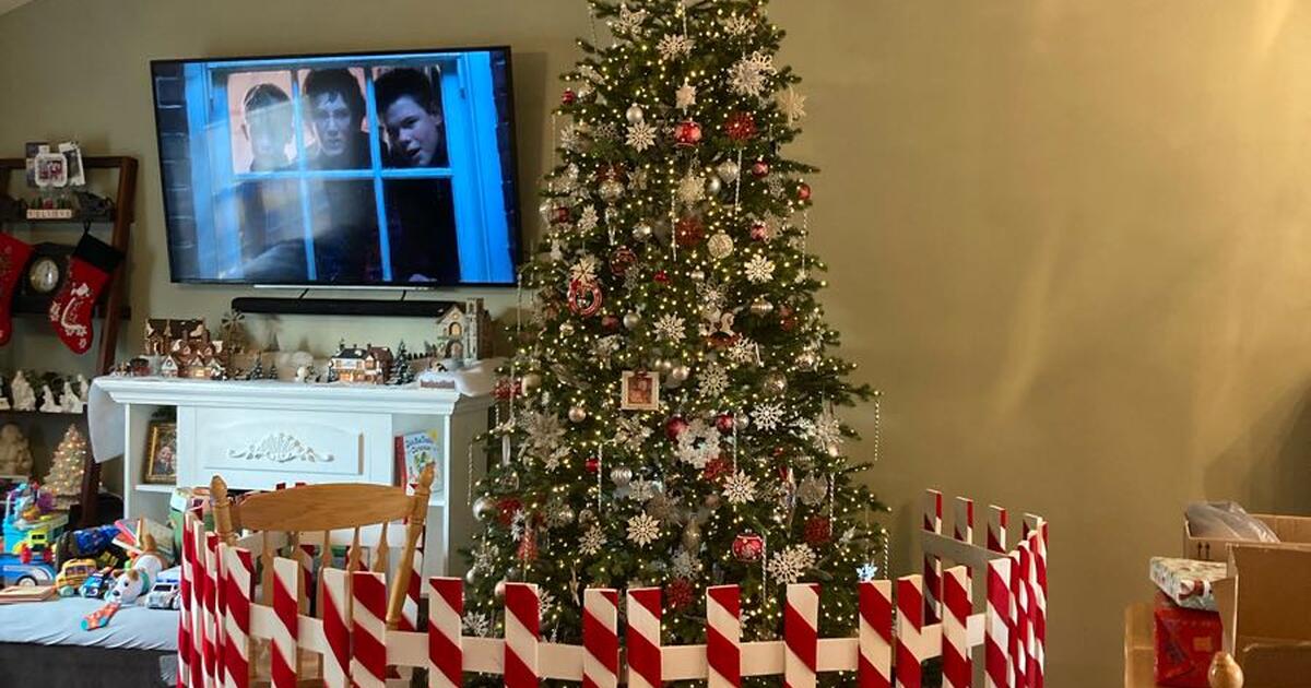 Wooden Candy Cane Fence for $25 in Ranson, WV | For Sale & Free — Nextdoor