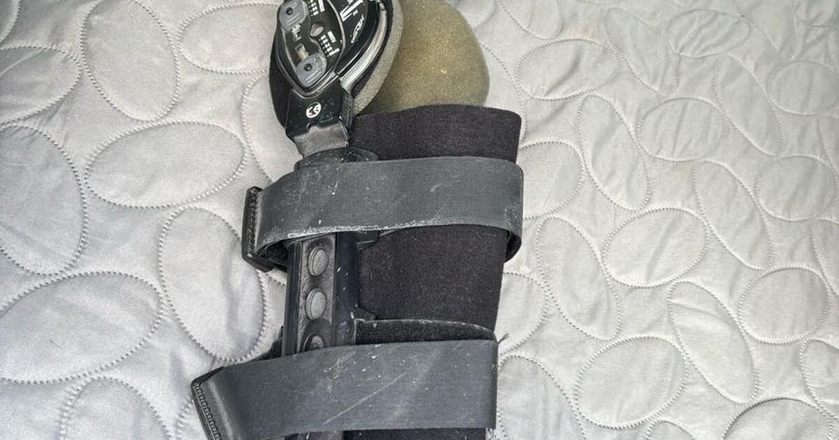 Free: Adjustable metal knee brace for Free in Rancho Mirage, CA | For ...