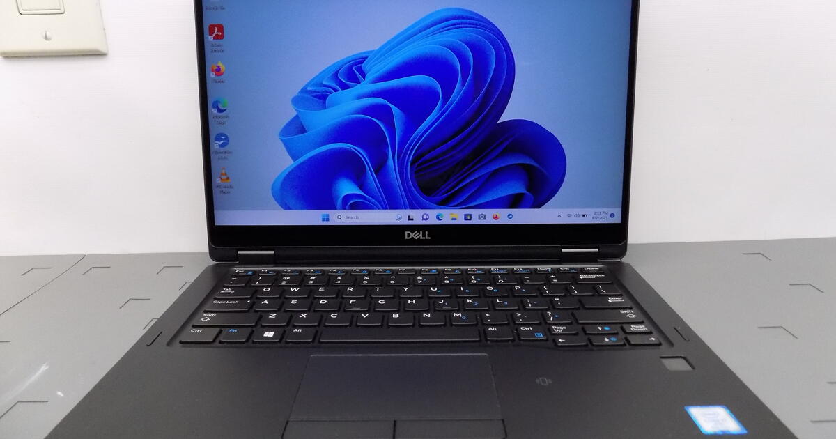 DELL LATITUDE 7390 2in1 TOUCHSCREEN IC i7 1.9 GHz QC 500 GB SSD | 16 GB ...