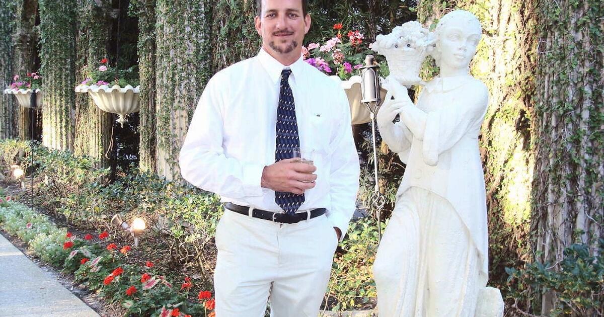 PONTOON BOAT WANTED for Free in Lake Placid, FL | For Sale & Free ...