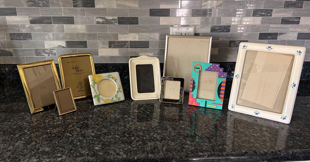 Assorted Picture Frames for $5 in Tucson, AZ | For Sale & Free — Nextdoor