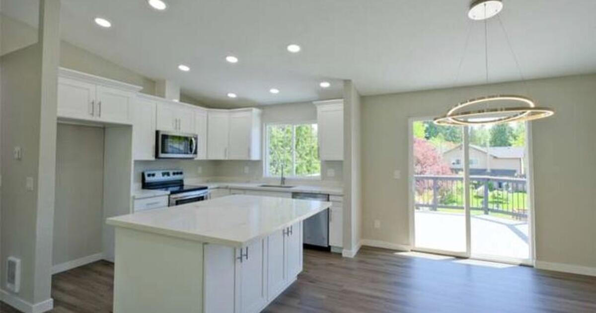 $3,200 - 3 Bedroom 3 Bathroom House In Bothell With Great Amenities for ...