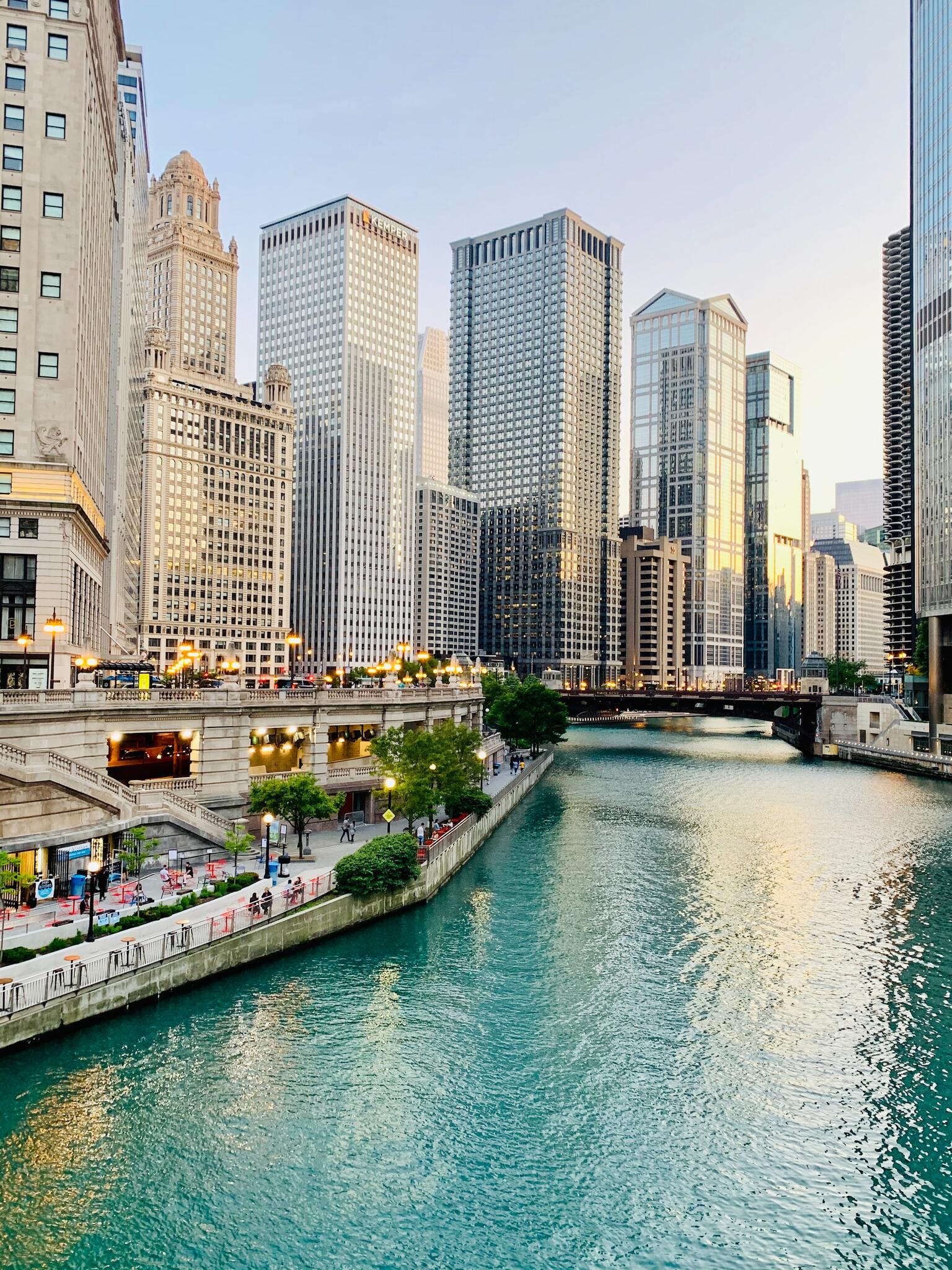 Chicago, IL | News, Crime, Lost Pets, Free Stuff
