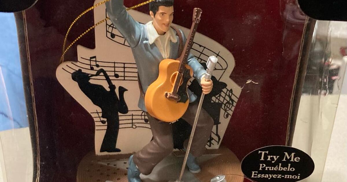 Elvis Musical Illuminated Figure for $25 in Oklahoma City, OK | For ...