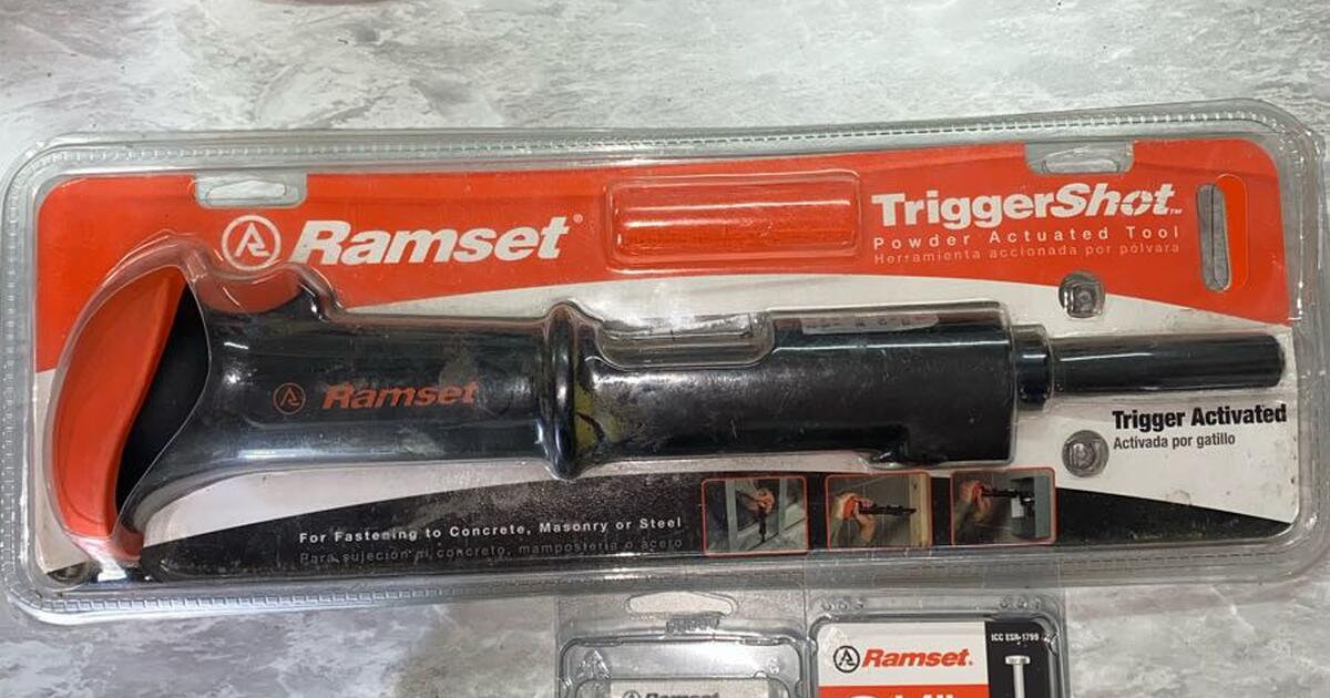 TriggerShot 0.22 Caliber Powder Actuated Tool with loads & some nails ...