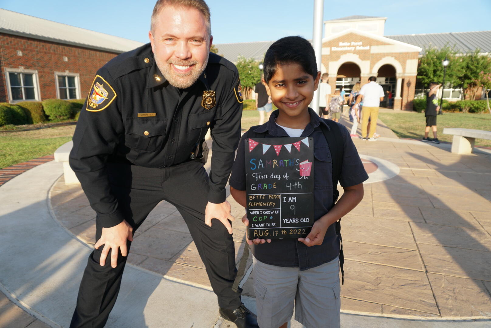 Educators, School Staff and Fort Worth Police Department welcome back ...
