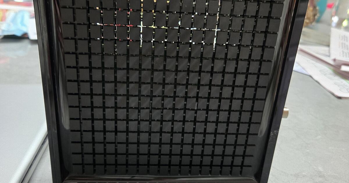 Black Grid Display Stand for Free in Lafayette, CA | For Sale & Free ...