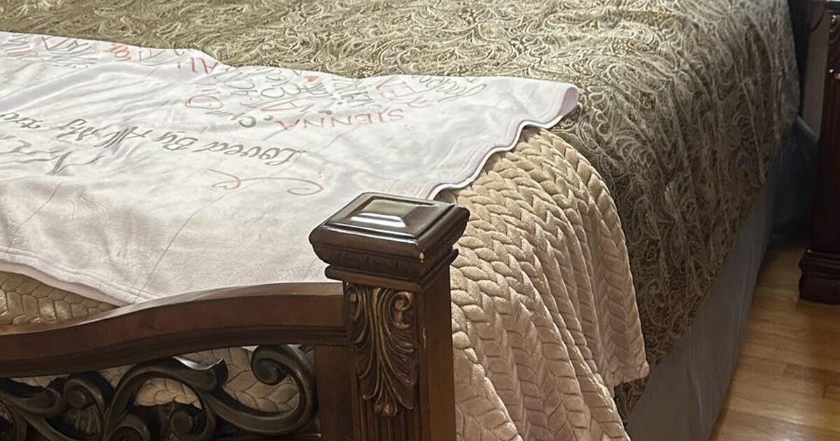 Ashley Bedroom Set for $1000 in Huntsville, AL | For Sale & Free — Nextdoor