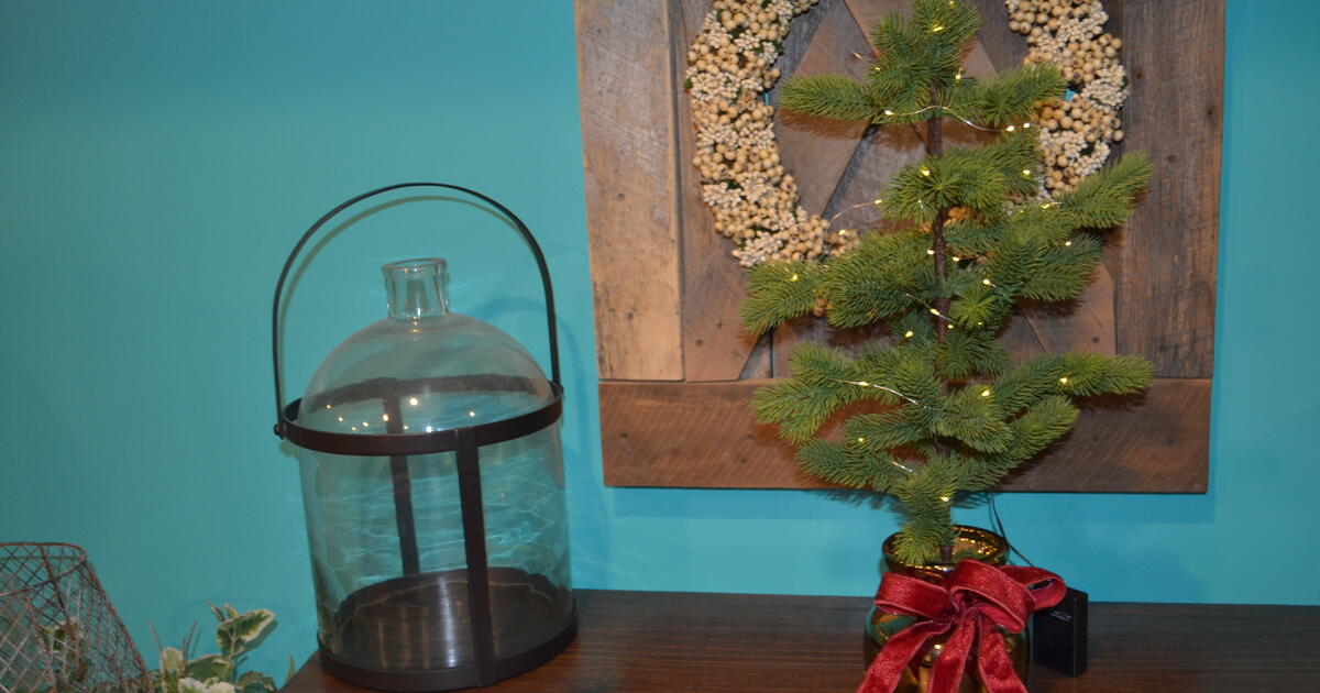 Frontgate Tabletop Tree with Lights in Gold Base for $15 in Liberty ...