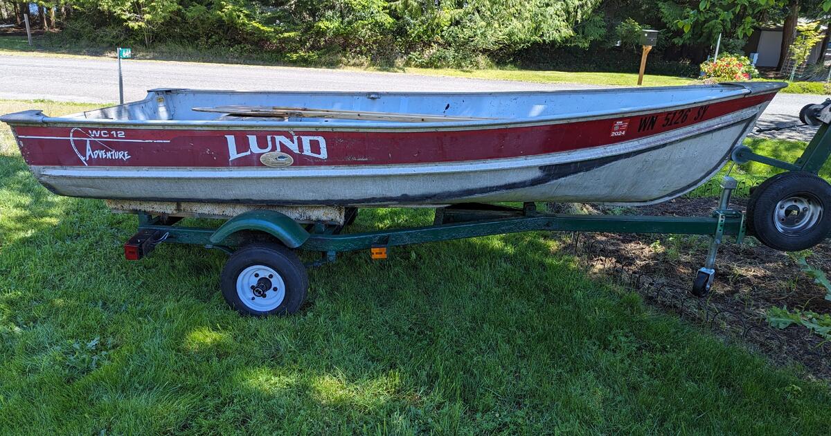 Lund 12' Aluminum Boat w/ trailer for $600 in Sequim, WA | For Sale ...