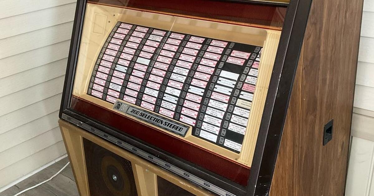 Juke Box for Free in Fort Myers, FL | For Sale & Free — Nextdoor