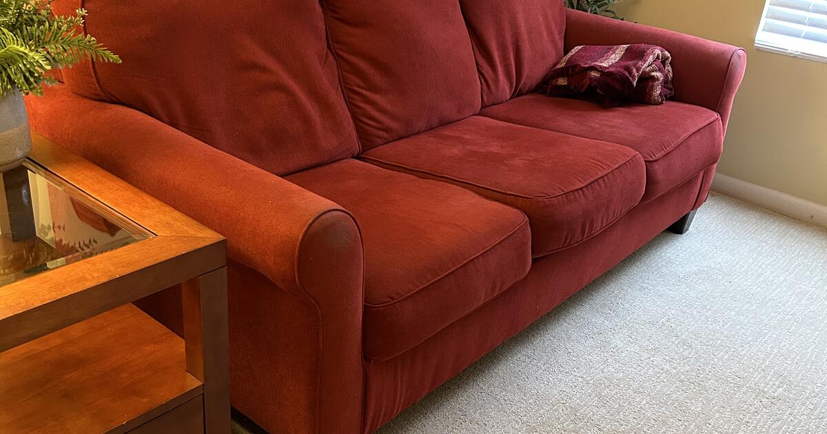 Red SLEEPER Sofa for Free in Algonquin, IL | For Sale & Free — Nextdoor