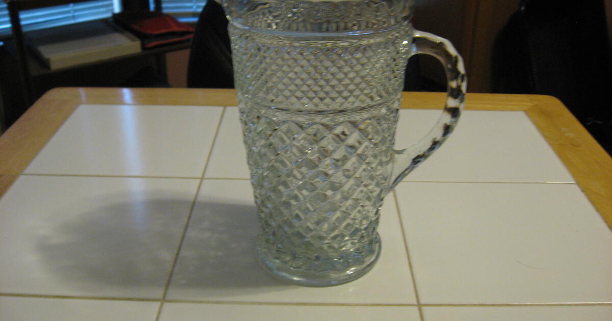 Anchor Hocking clear glass crystal pitcher. Wexford diamond cut pattern ...