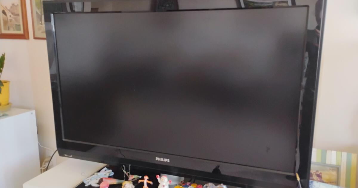 Philips Flat Screen TV 55" for Free in Alexandria, VA | For Sale & Free ...