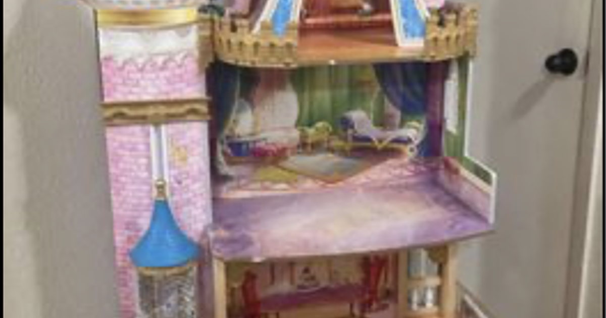 Disney Princess Royal Celebration Dollhouse for $20 in Humble, TX ...