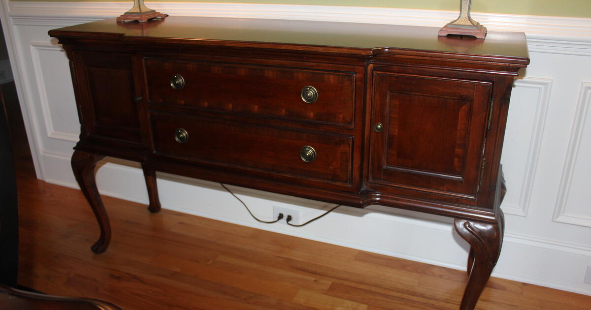 Buffet for $200 in Loudon, TN | For Sale & Free — Nextdoor