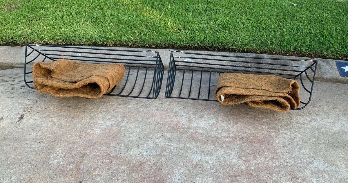 PLANT HANGERS FREE KNOWN as. Hay Racks for Free in Richmond, TX | For ...