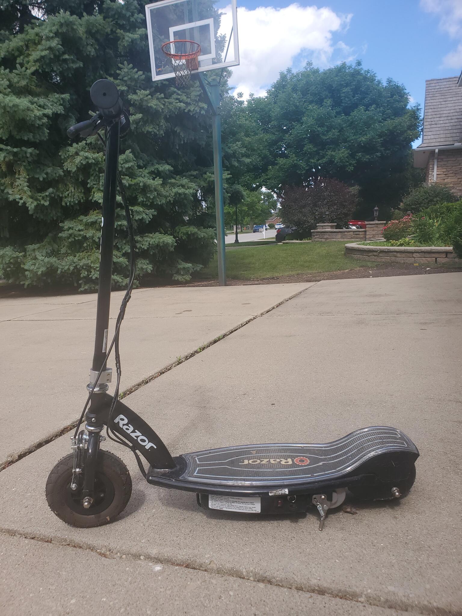 Kids Razor Scooter for Free in Naperville, IL | For Sale & Free — Nextdoor