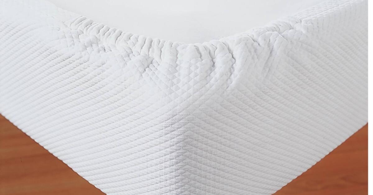 Stearns And Foster Queen Size Box Spring And Garnet Hill Box Spring ...