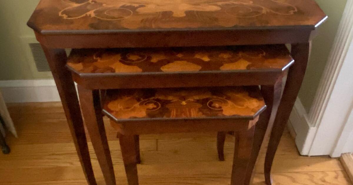 Italian Sorrento Inlaid Nesting Tables + Music Box playing Torna a ...
