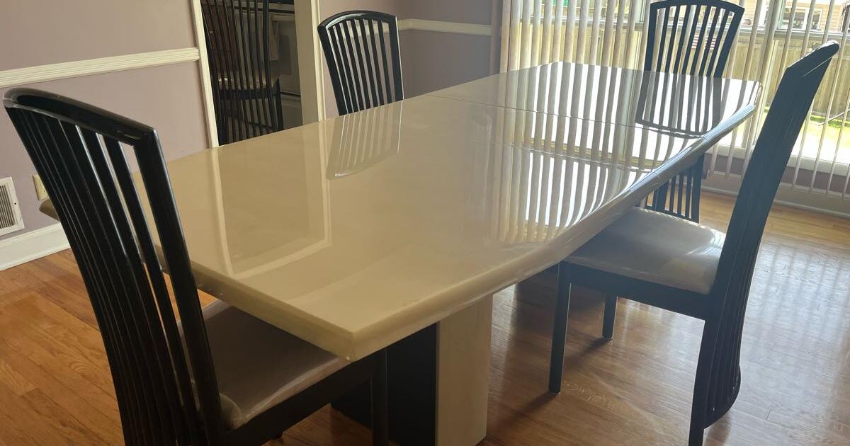 Dining Table w/5 chairs for Free in Valhalla, NY | For Sale & Free ...